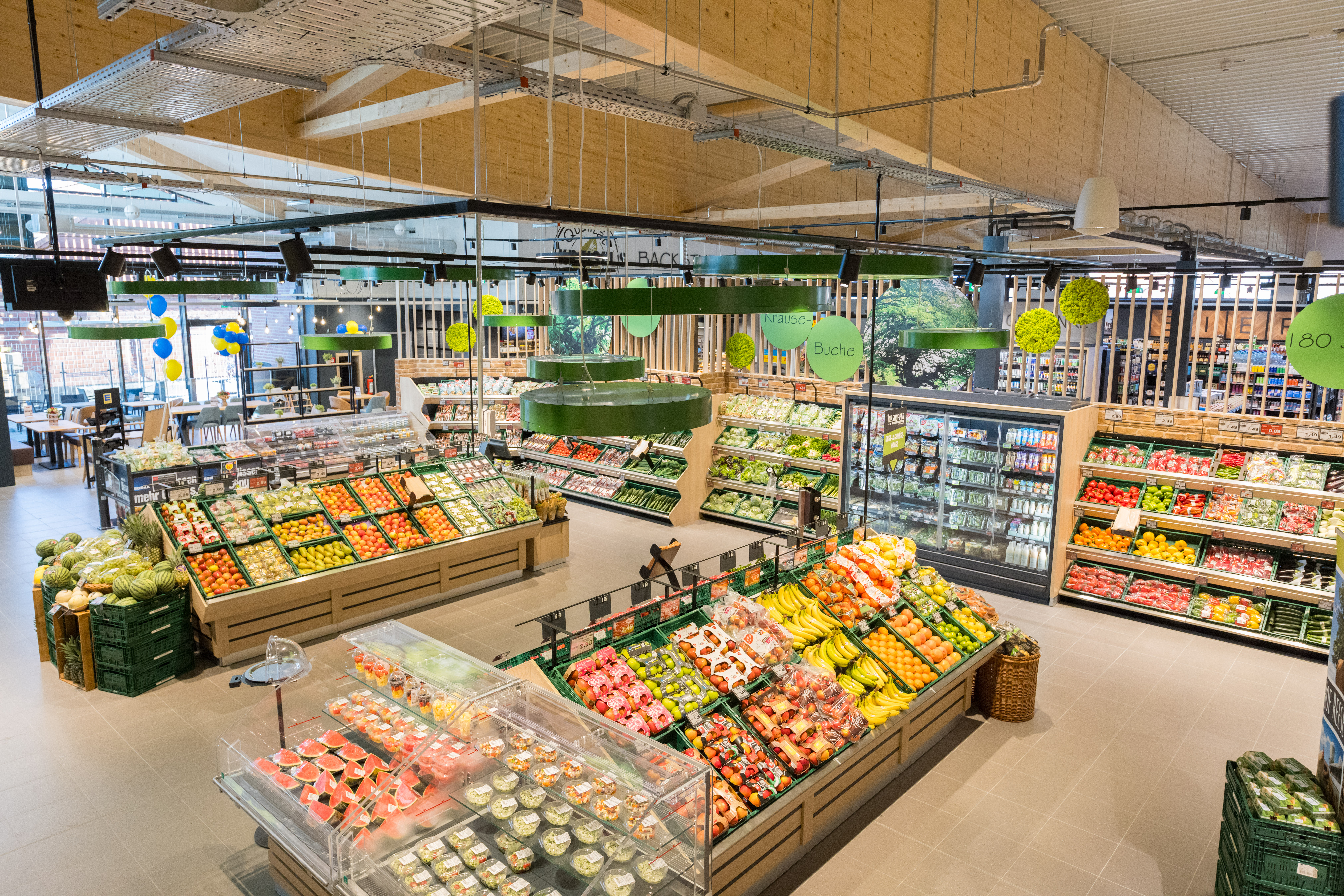 Neuer EDEKA Kreisel im Herzen des Fleckens Lauenau ist eröffnet