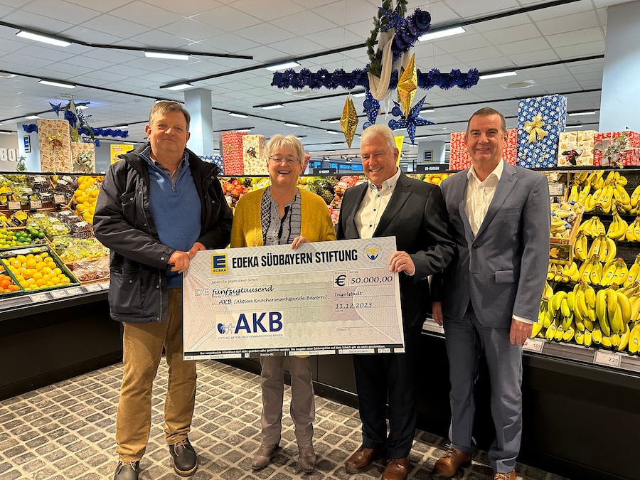 EDEKA Südbayern Stiftung übergibt erneut 50.000 Euro an die Aktion ...