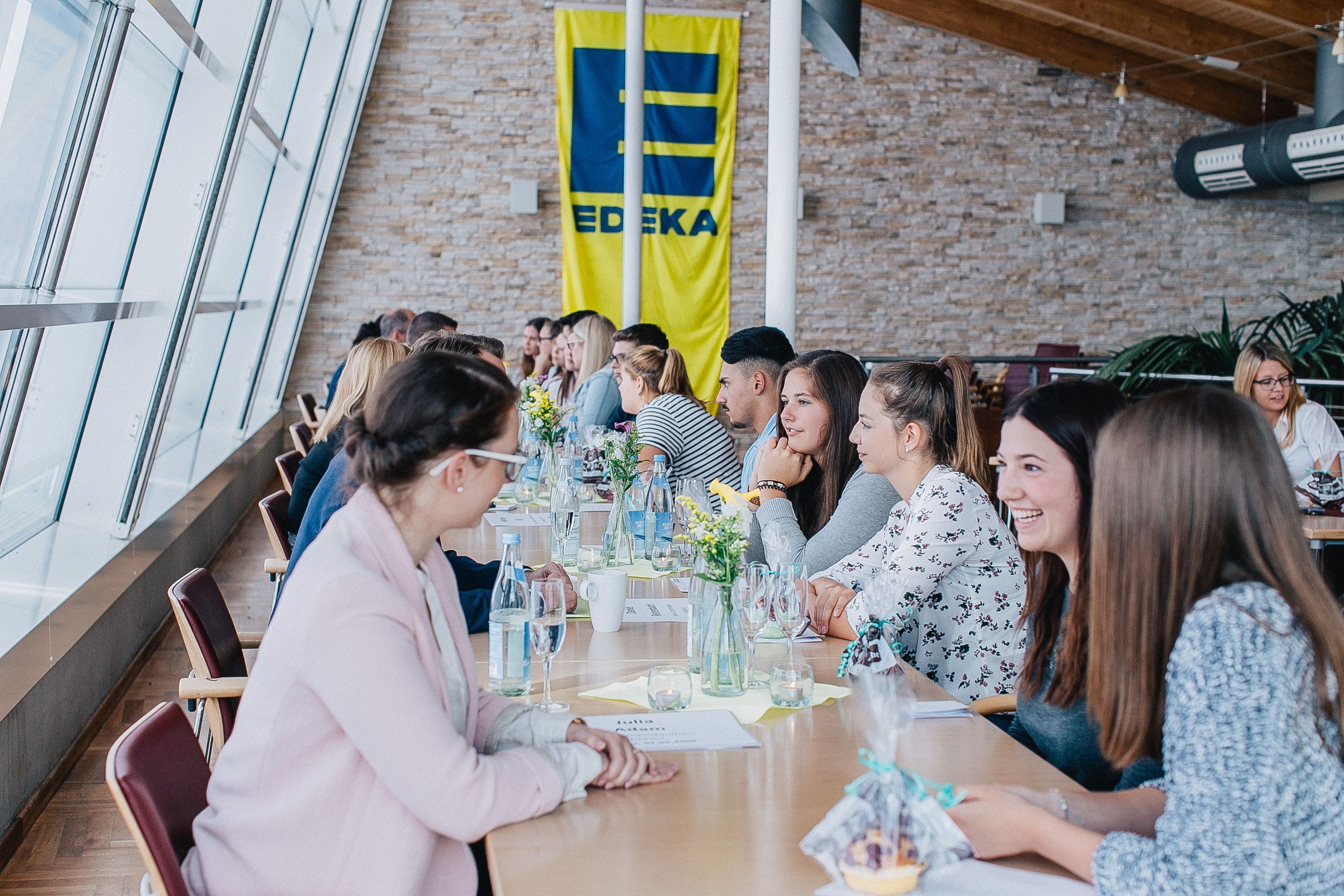 Viel mehr als ein schneller Flirt - Erstes Azubi-Speed-Dating bei der ...